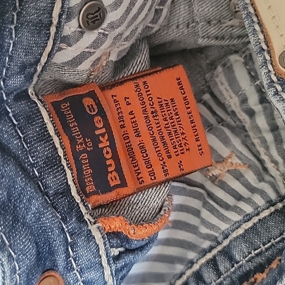 Rock Revival | Jeans | Rock Revival Jeans Angela Capri Pants Denim 26 ...